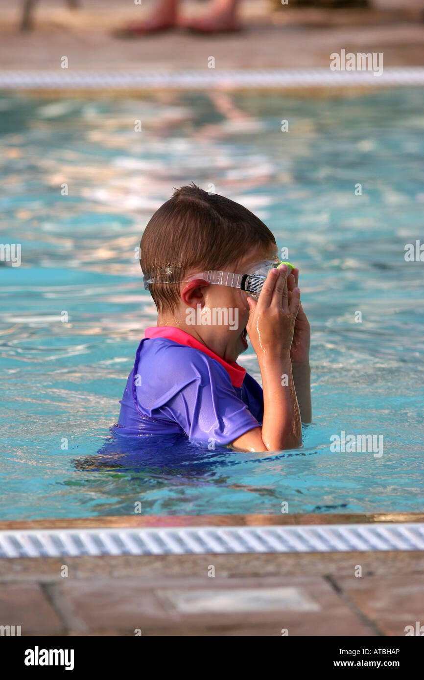 Buzzer Holidays High Resolution Stock Photography and Images - Alamy