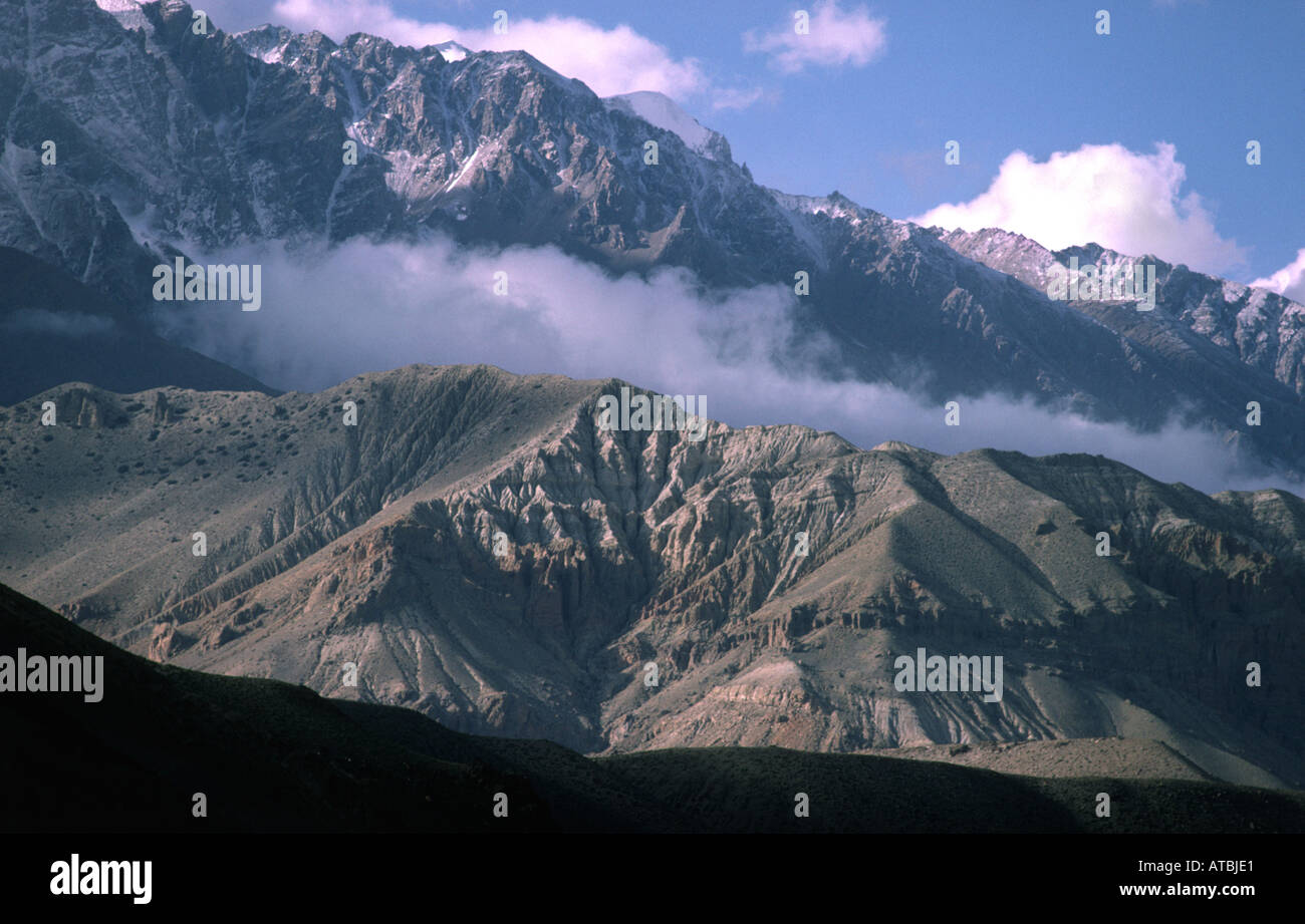Himalayan scenery hi-res stock photography and images - Alamy