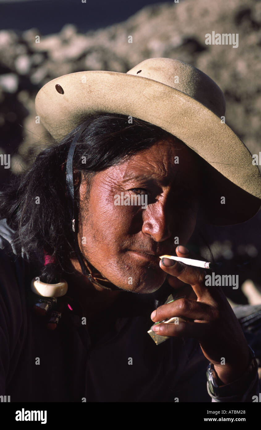 Kham cowboy hi-res stock photography and images - Alamy