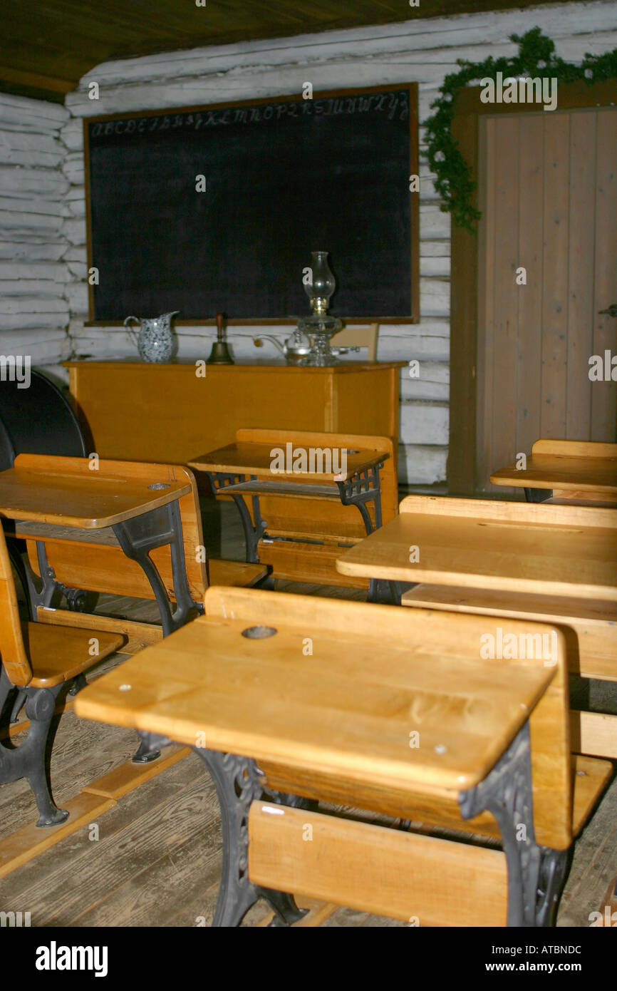 OLD ONE ROOM SCHOOLHOUSE Stock Photo - Alamy