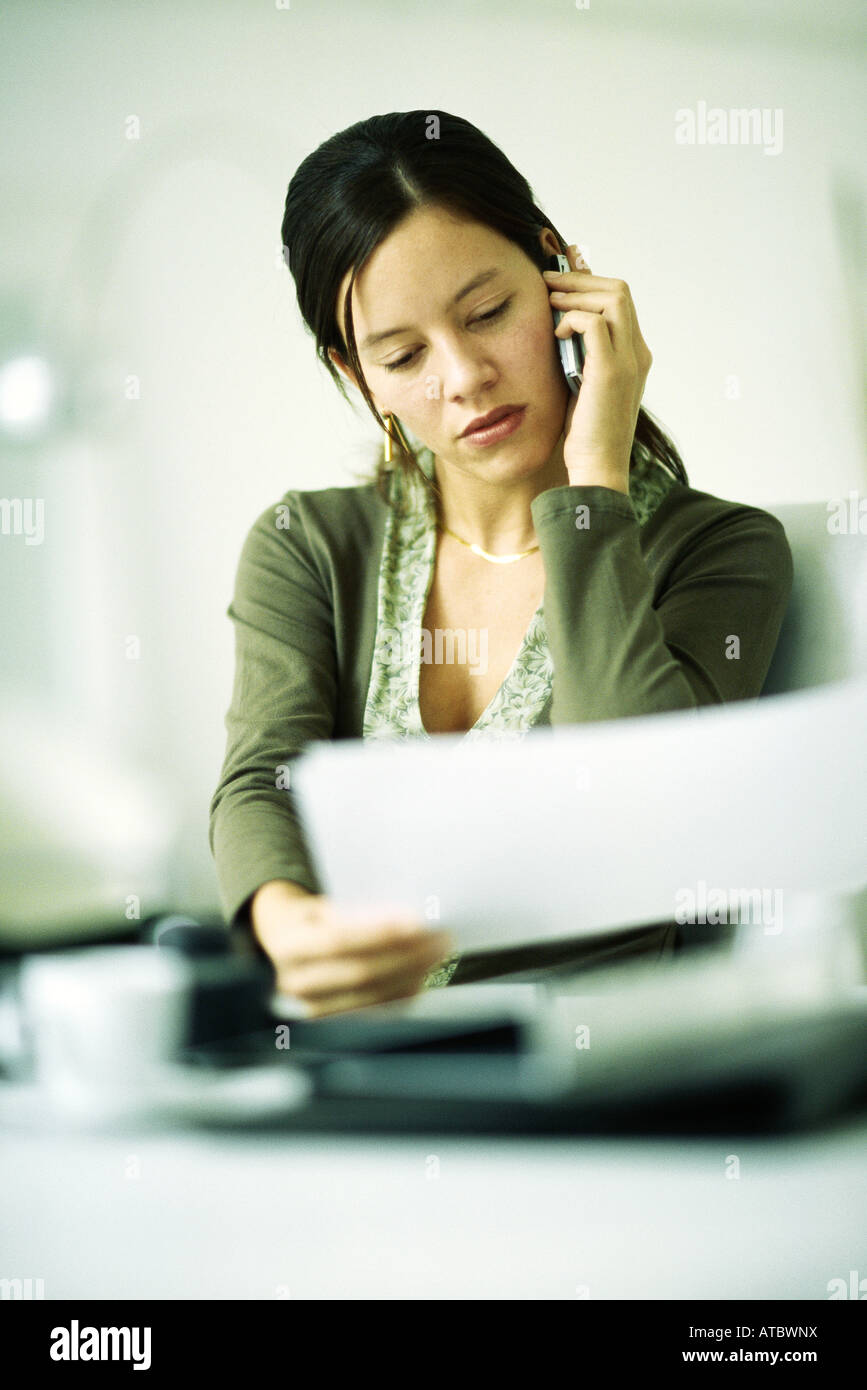 Mobile bi image hi-res stock photography and images - Alamy