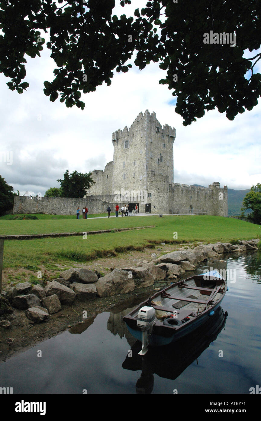 Ross castle ireland hi-res stock photography and images - Alamy