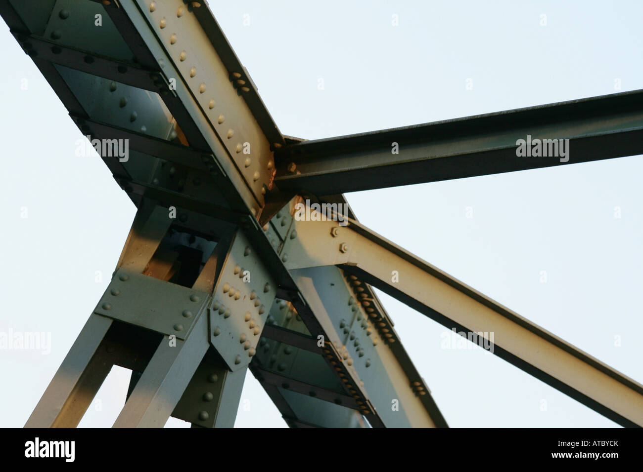 Steel girder bridges hi-res stock photography and images - Alamy