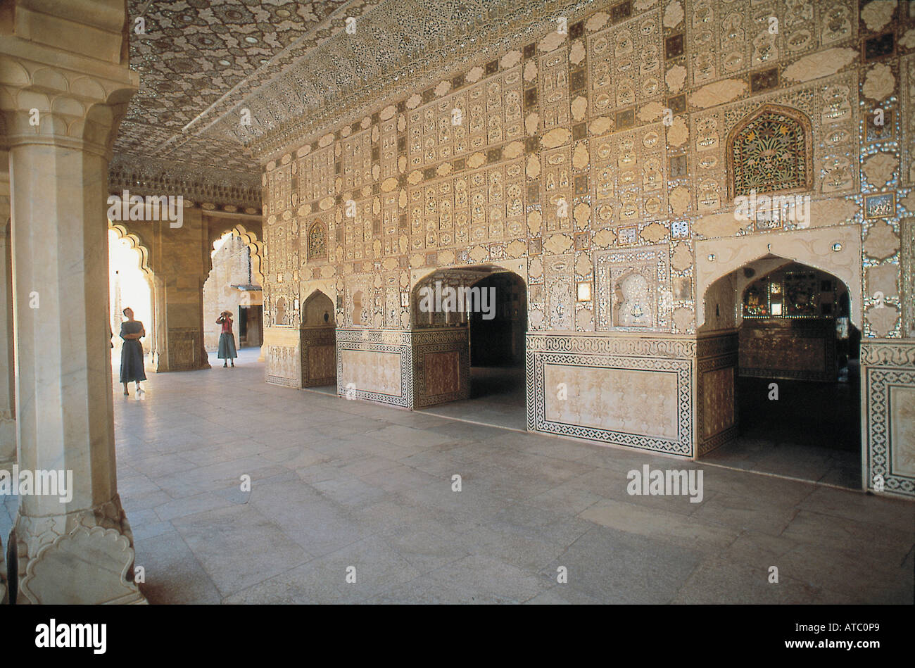 Cusped arches hi-res stock photography and images - Alamy