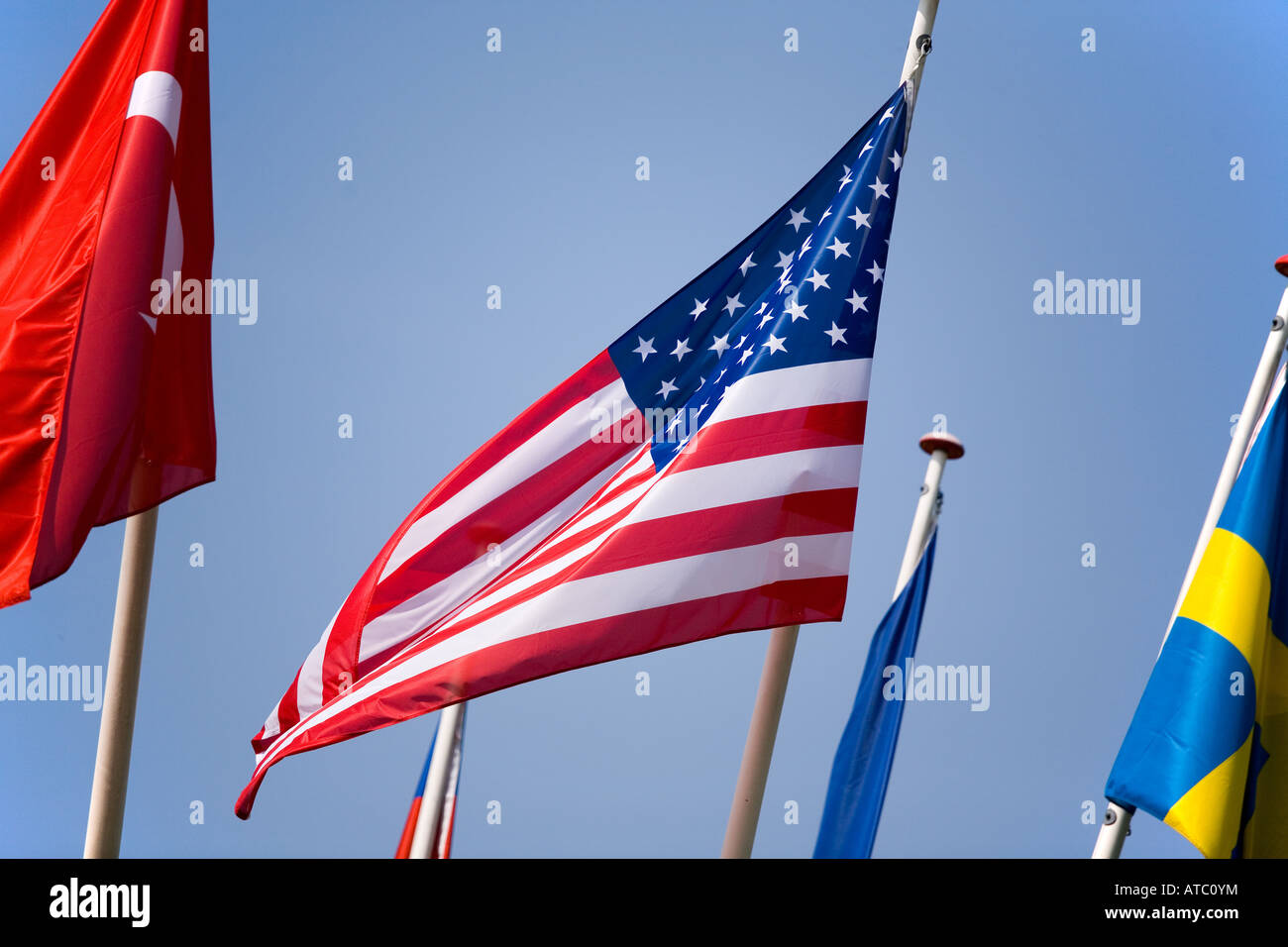 Circle flag hi-res stock photography and images - Alamy