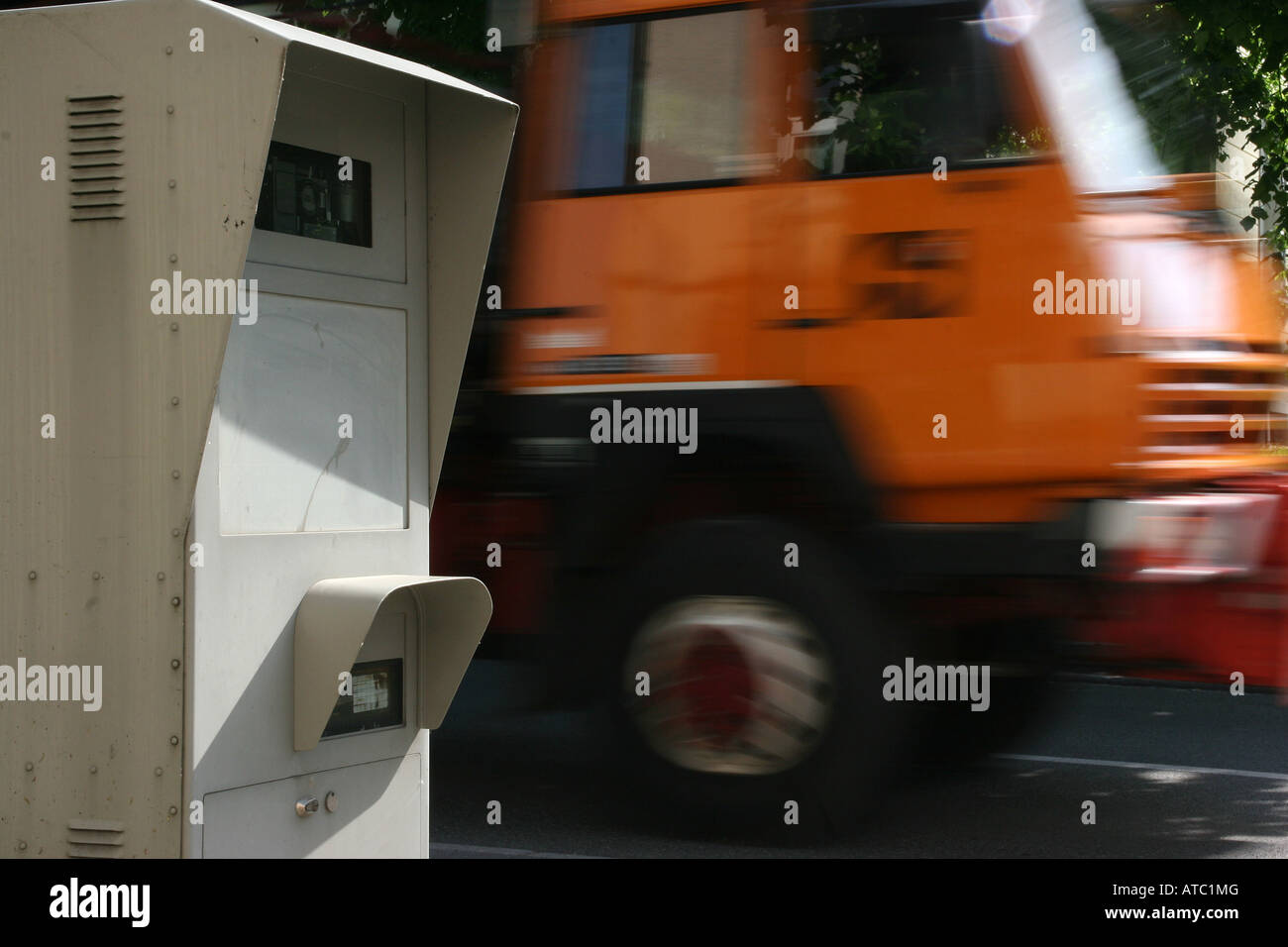 Box pistols hi-res stock photography and images - Alamy