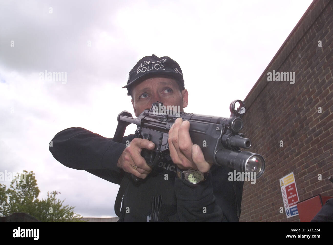Police officer uk model hi-res stock photography and images - Alamy