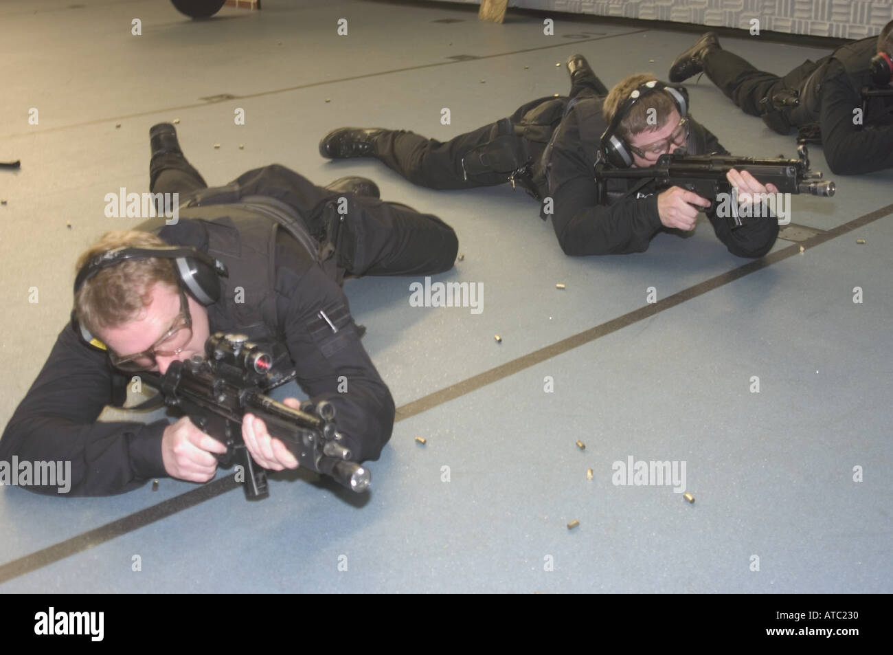 Round down range hi-res stock photography and images - Alamy