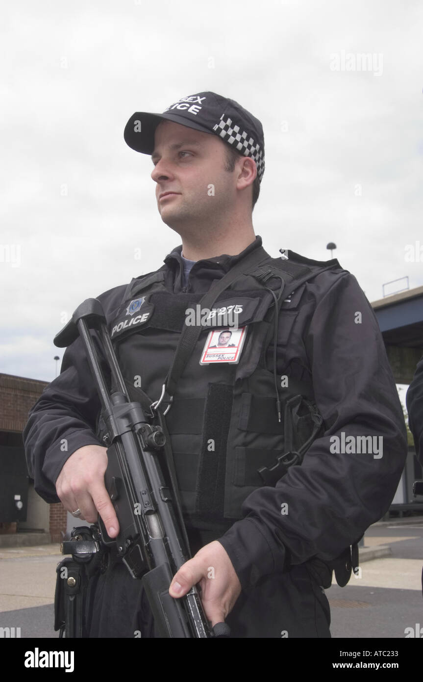 Police officer uk model hi-res stock photography and images - Alamy