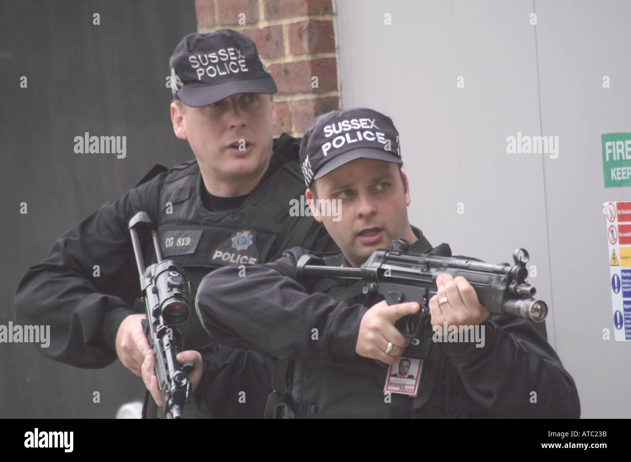 Police officer uk model hi-res stock photography and images - Alamy