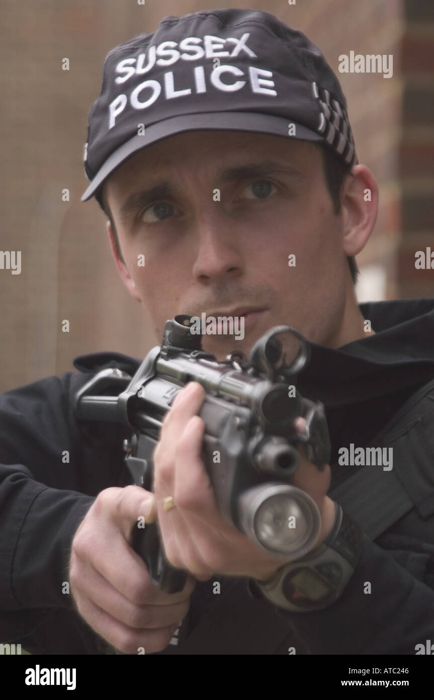 Police officer uk model hi-res stock photography and images - Alamy