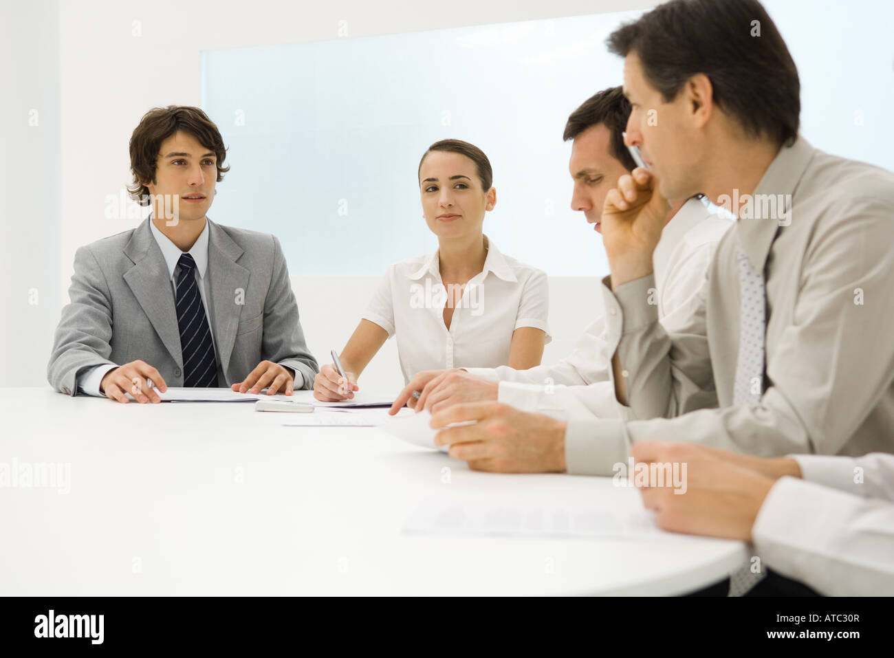 Hands working together images hi-res stock photography and images - Alamy