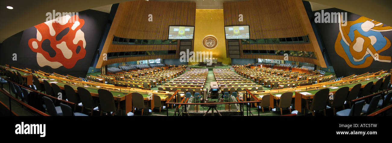 United nations general assembly room hi-res stock photography and ...