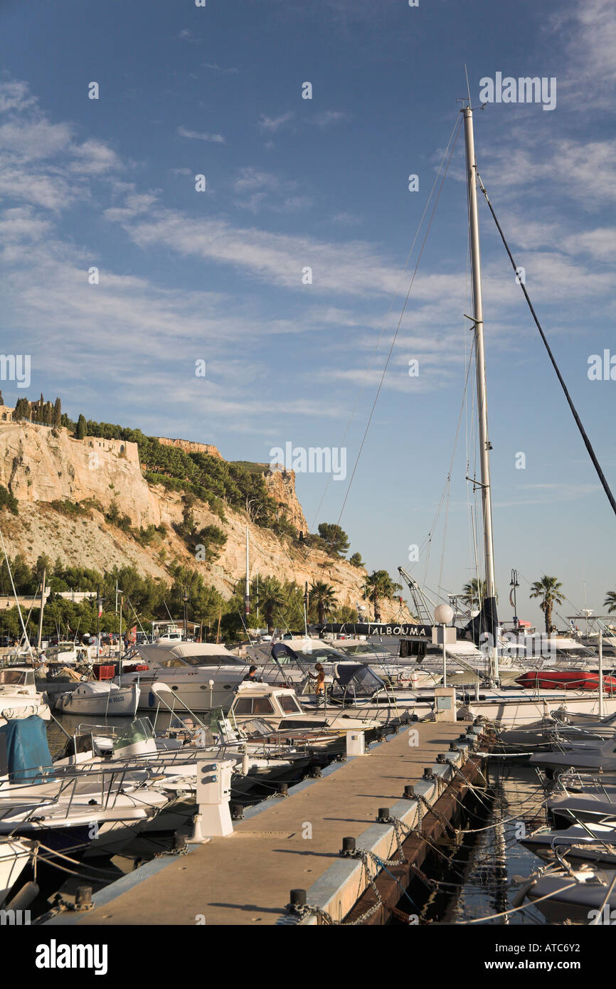 Stock photograph of Cassis Harbour Provence France Stock Photo - Alamy