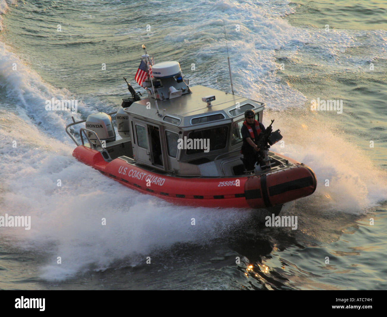 Us coast guard on hudson hi-res stock photography and images - Alamy