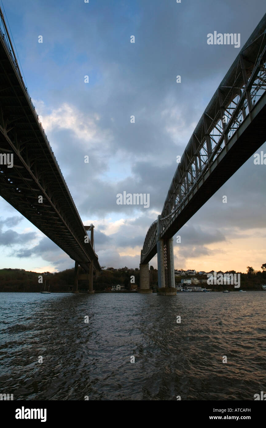 Cornish bridges hi-res stock photography and images - Alamy