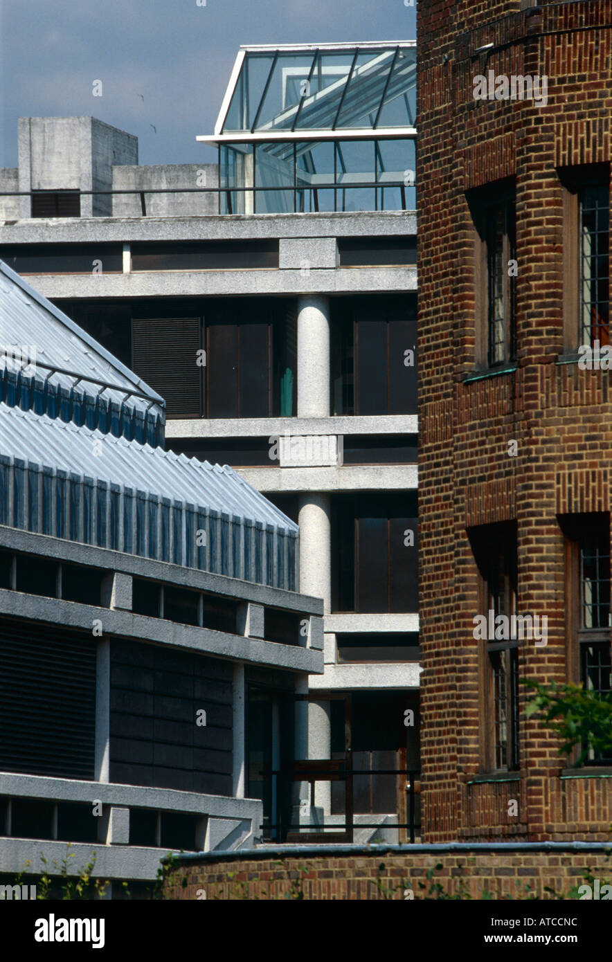 modern architecture queen's college university of cambridge Stock Photo ...