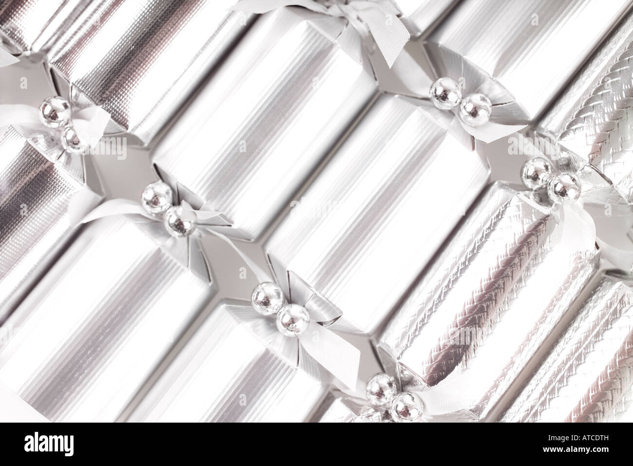 Silver crackers hi-res stock photography and images - Alamy