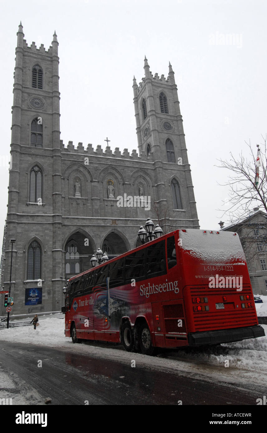 Sightseeing bus montreal hi-res stock photography and images - Alamy