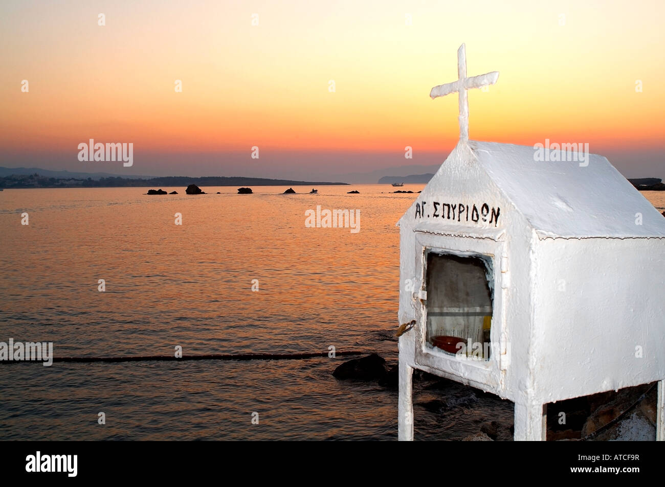Shrine by the sea Stock Photo - Alamy