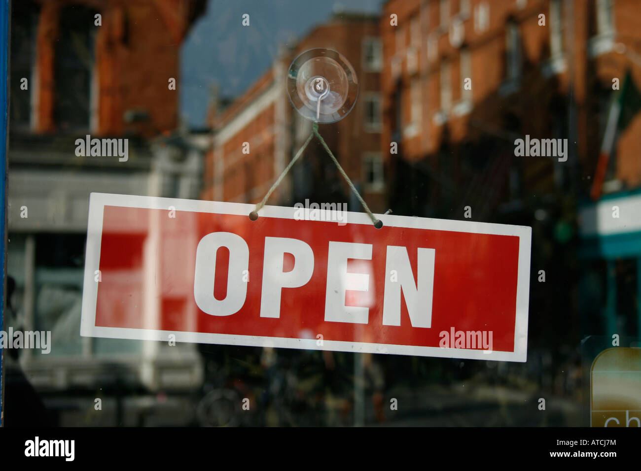 Electrical shop window hi-res stock photography and images - Alamy