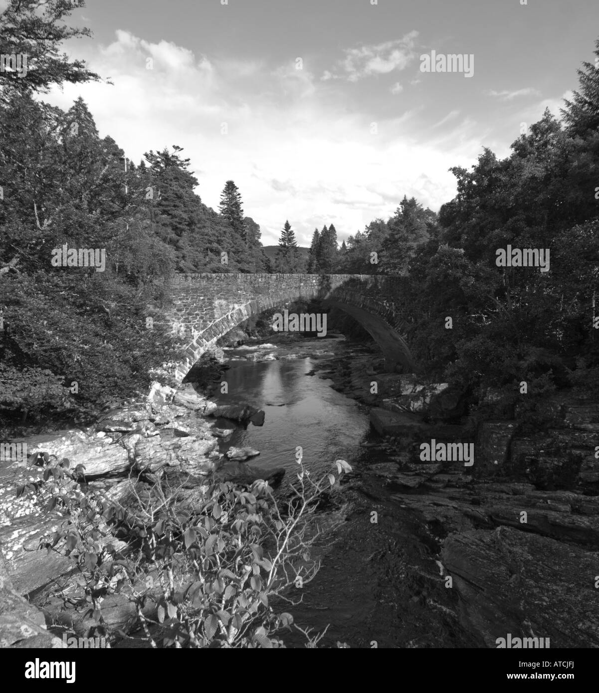 Loch ness scotland Black and White Stock Photos & Images - Alamy