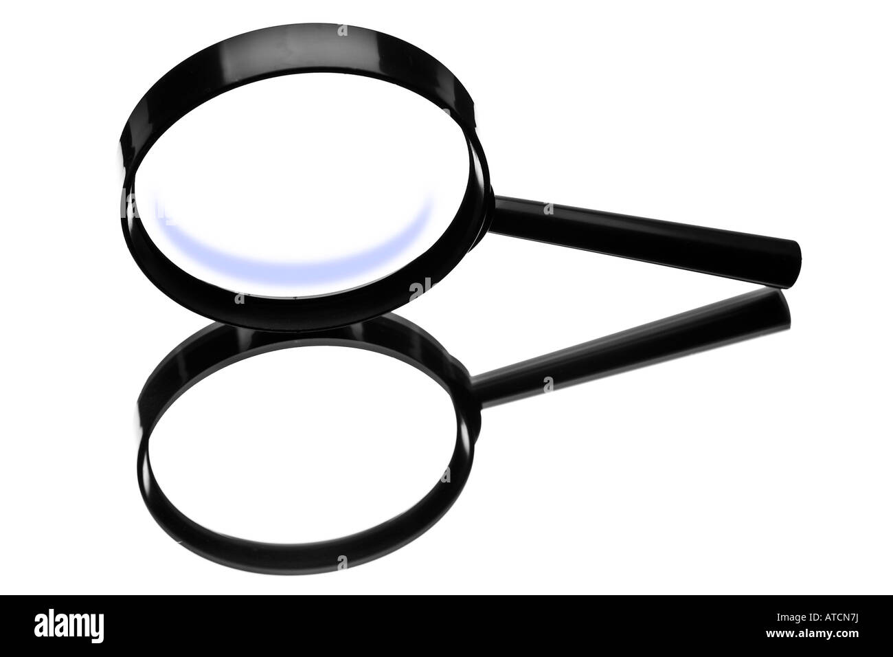 Magnifying mirror hi-res stock photography and images - Alamy