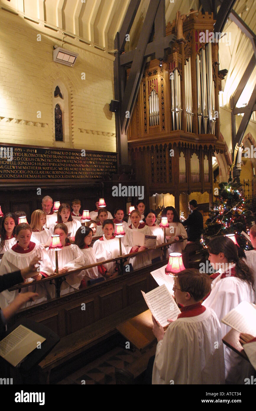 School chapel hi-res stock photography and images - Alamy
