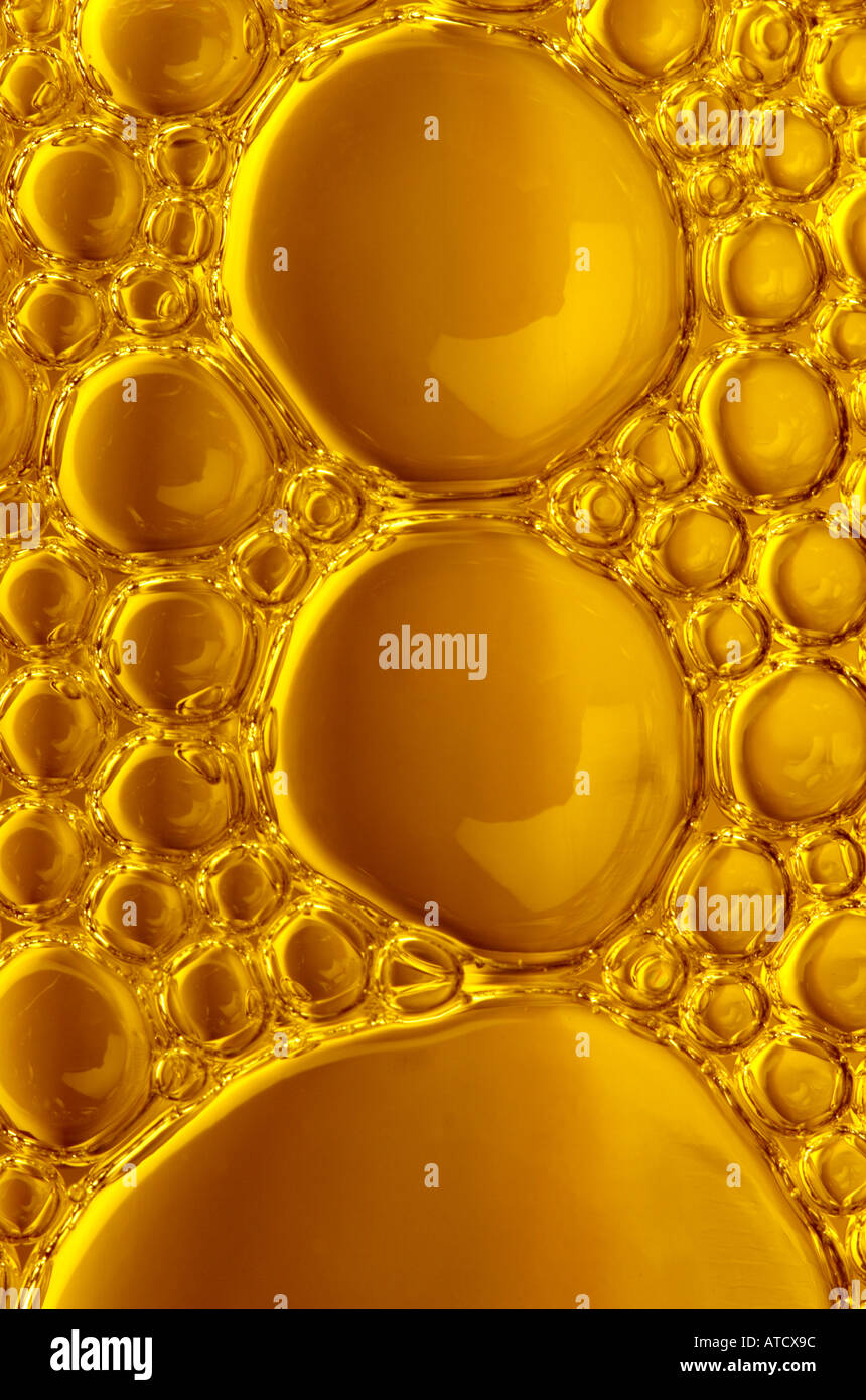 Whiskey bubbles hi-res stock photography and images - Alamy