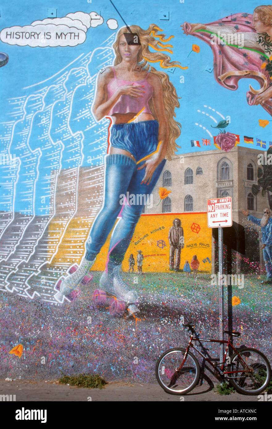Los angeles street art tour hi-res stock photography and images - Alamy