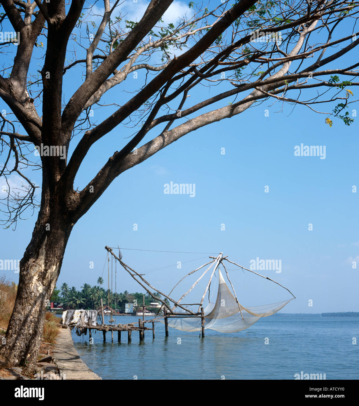 Traditional fishing nets, Cochin, Kerala, India Stock Photo - Alamy