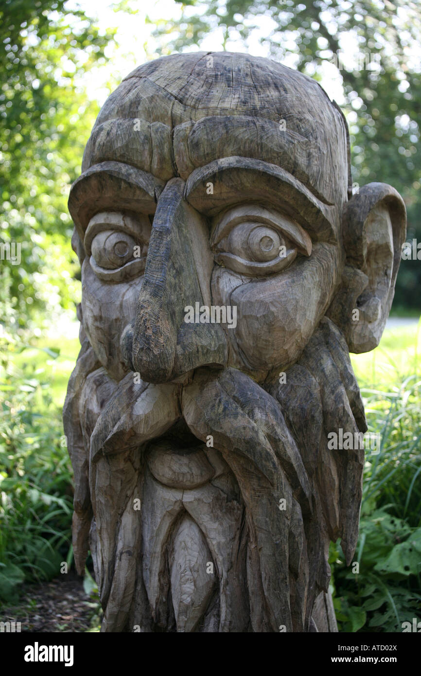 carved wood head Stock Photo - Alamy