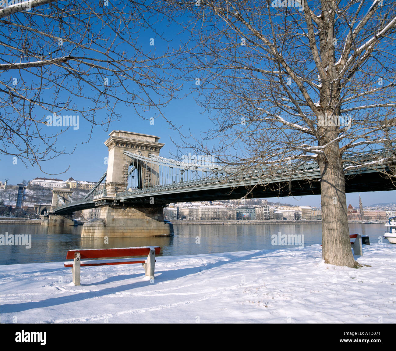 Chain Bridge or Szechenyi Lanchid, Budapest, 1849. Rebuilt in 1949 ...