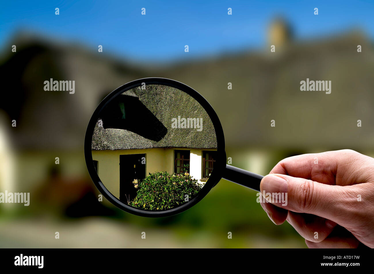 Idyllic house hi-res stock photography and images - Alamy