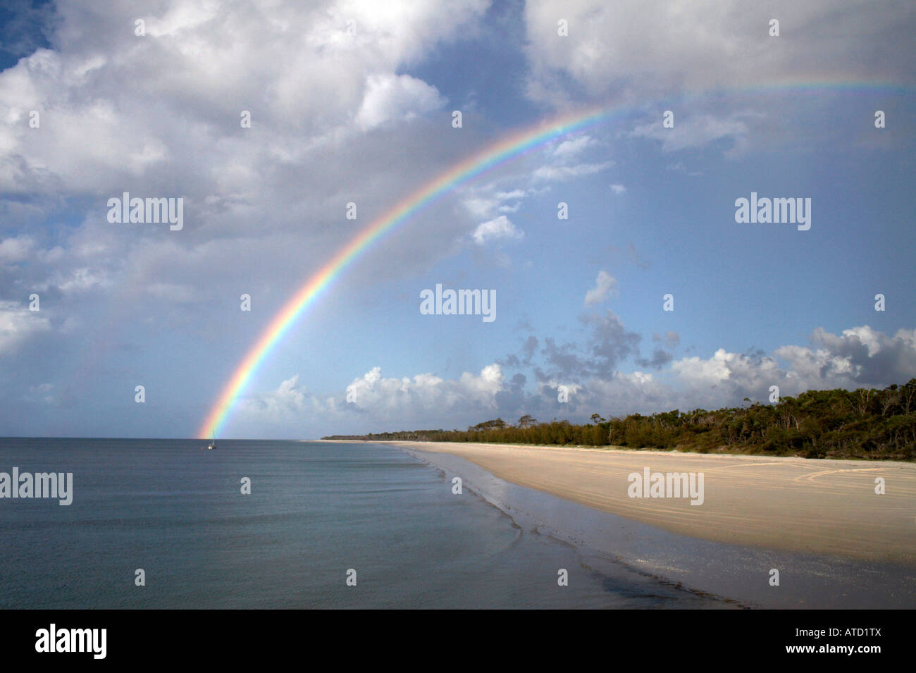 Sea yacht beach rainbow hi-res stock photography and images - Alamy