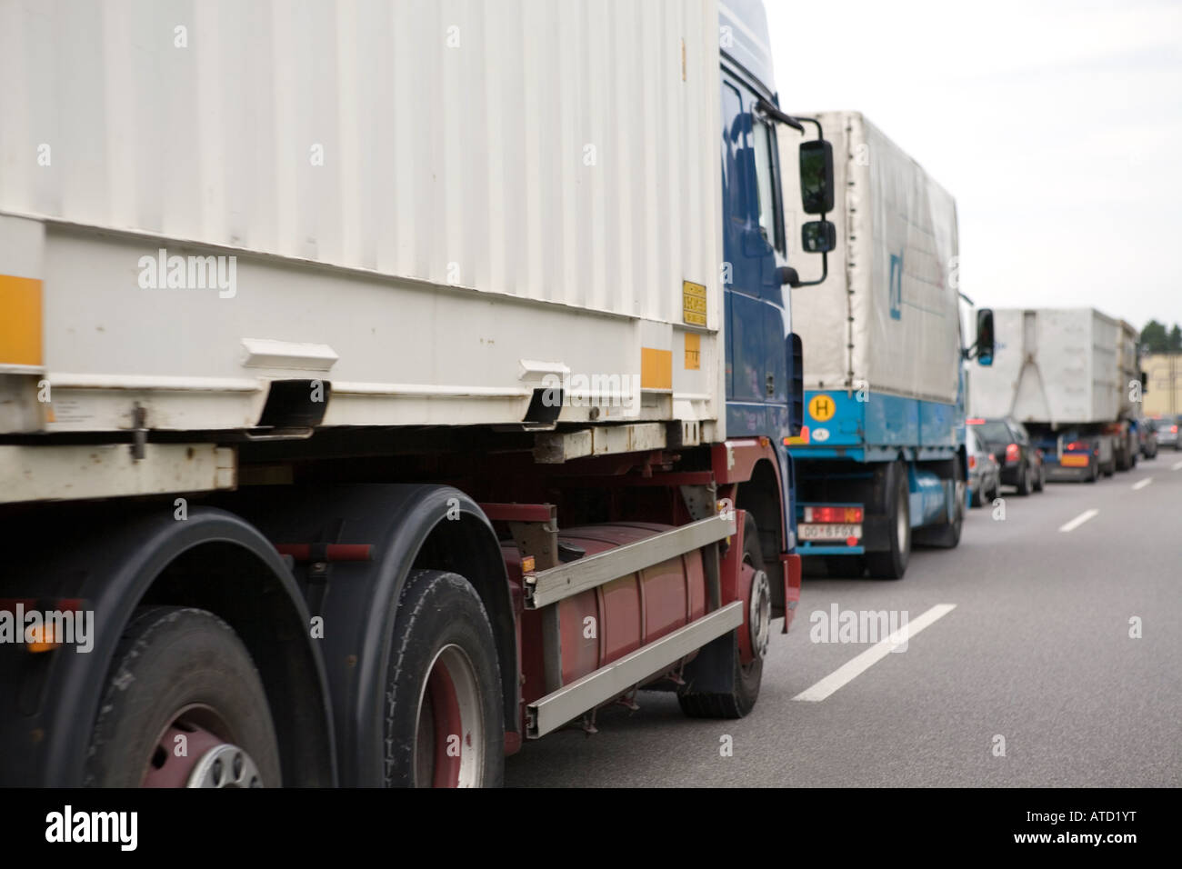 Truck tractor trains hi-res stock photography and images - Alamy