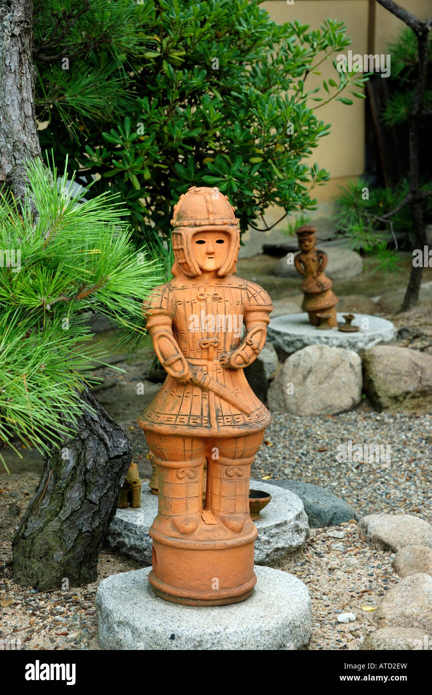 Haniwa hi-res stock photography and images - Alamy