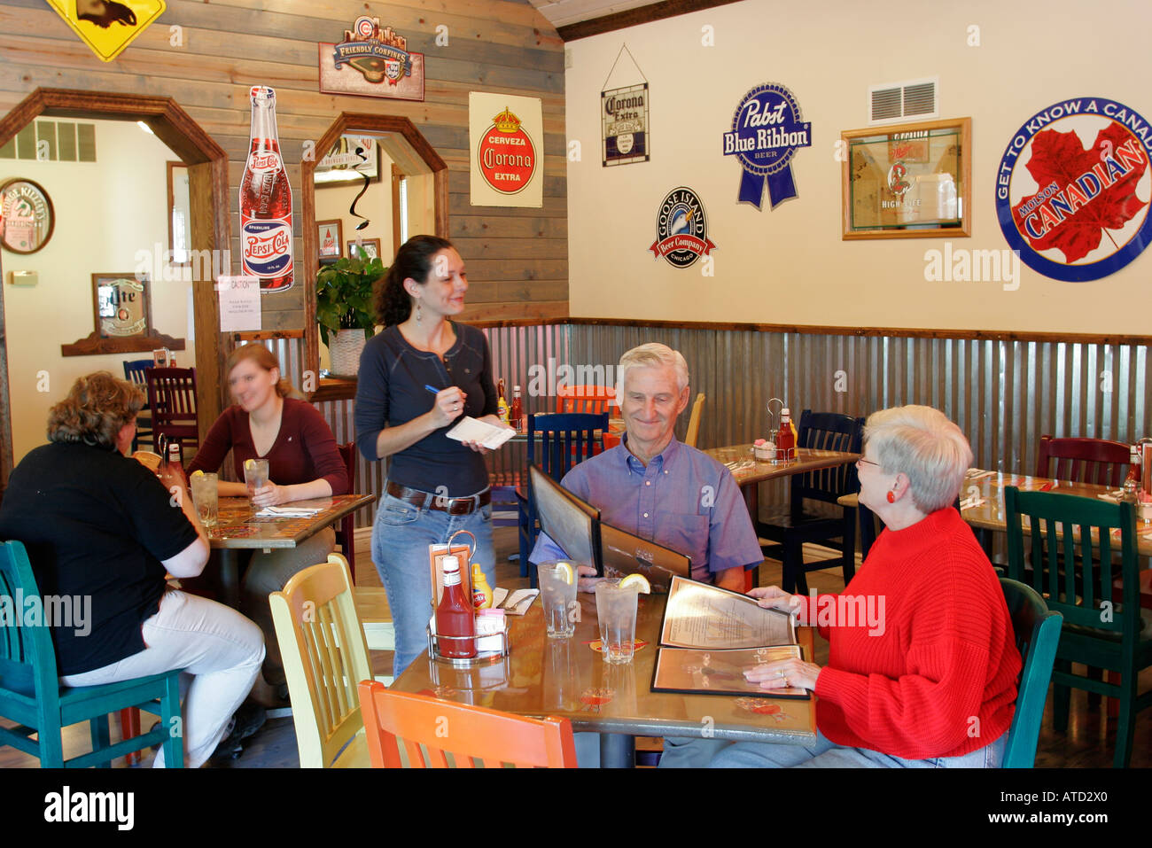 Indiana Porter,Wagner's Ribs,Texas style barbeque,bbq,waitress server ...