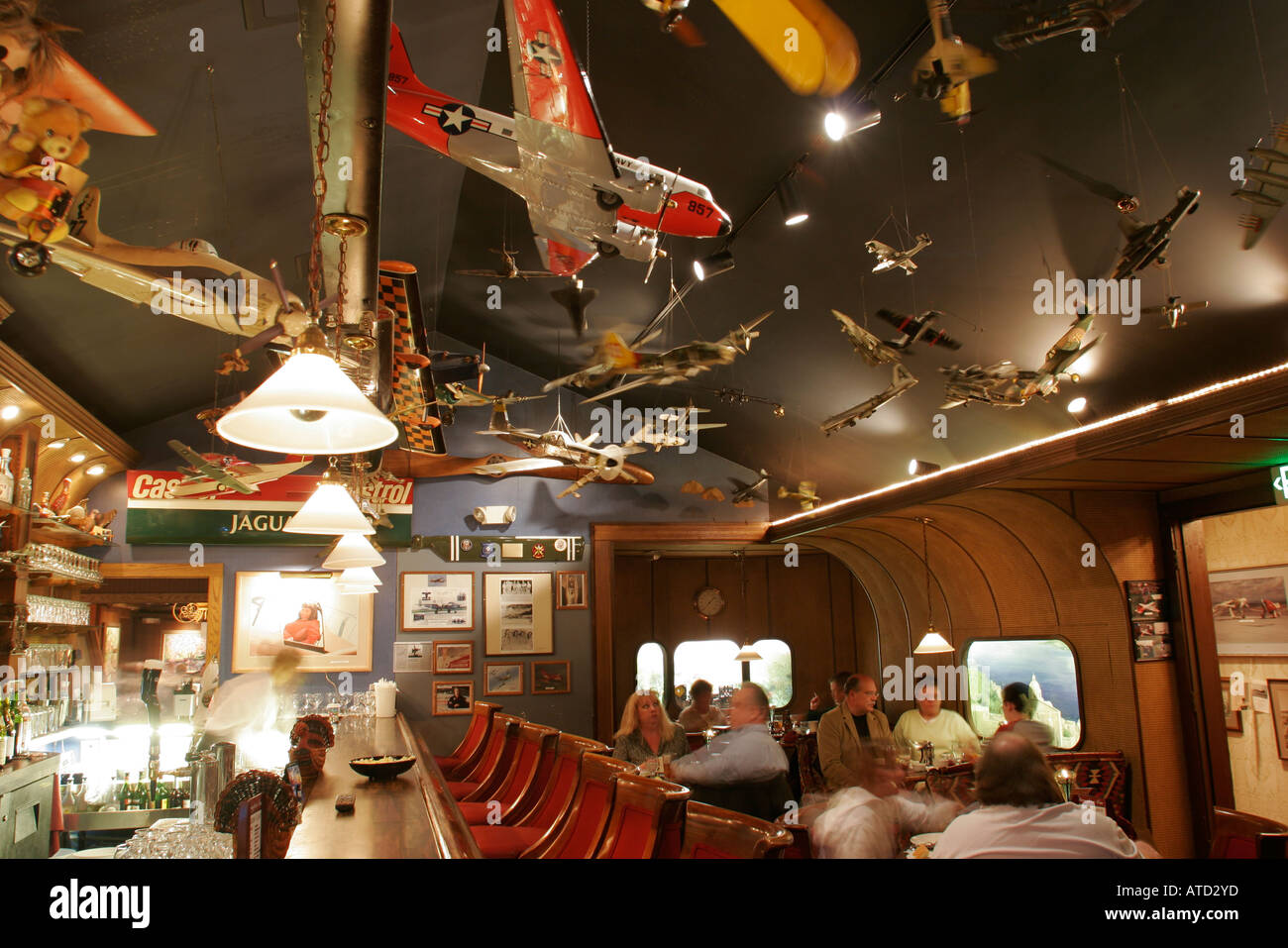 Valparaiso Indiana,Strongbow Inn,Blue Yonder Lounge,bar bars lounge pub ...