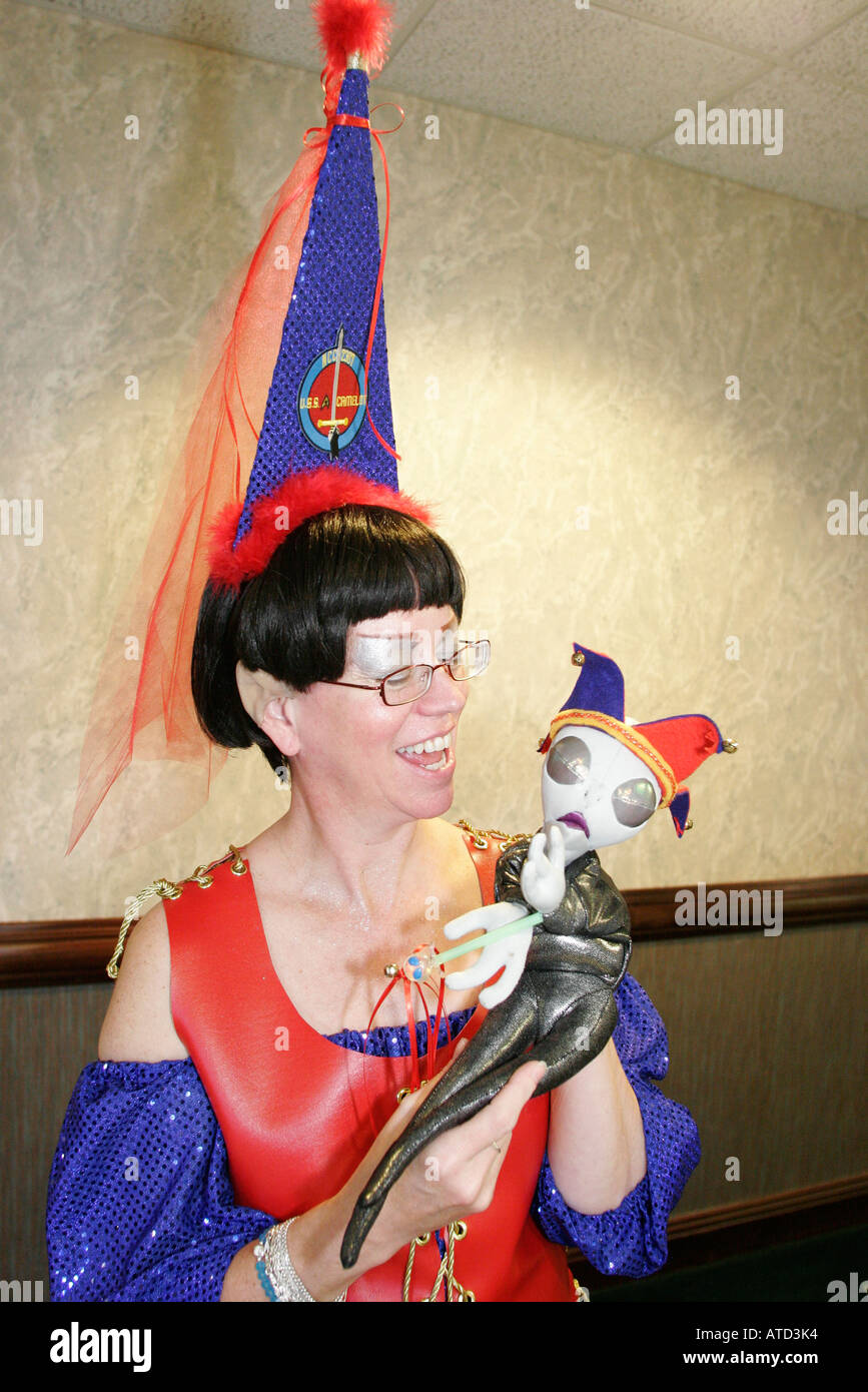 Star trek convention female hi-res stock photography and images - Alamy