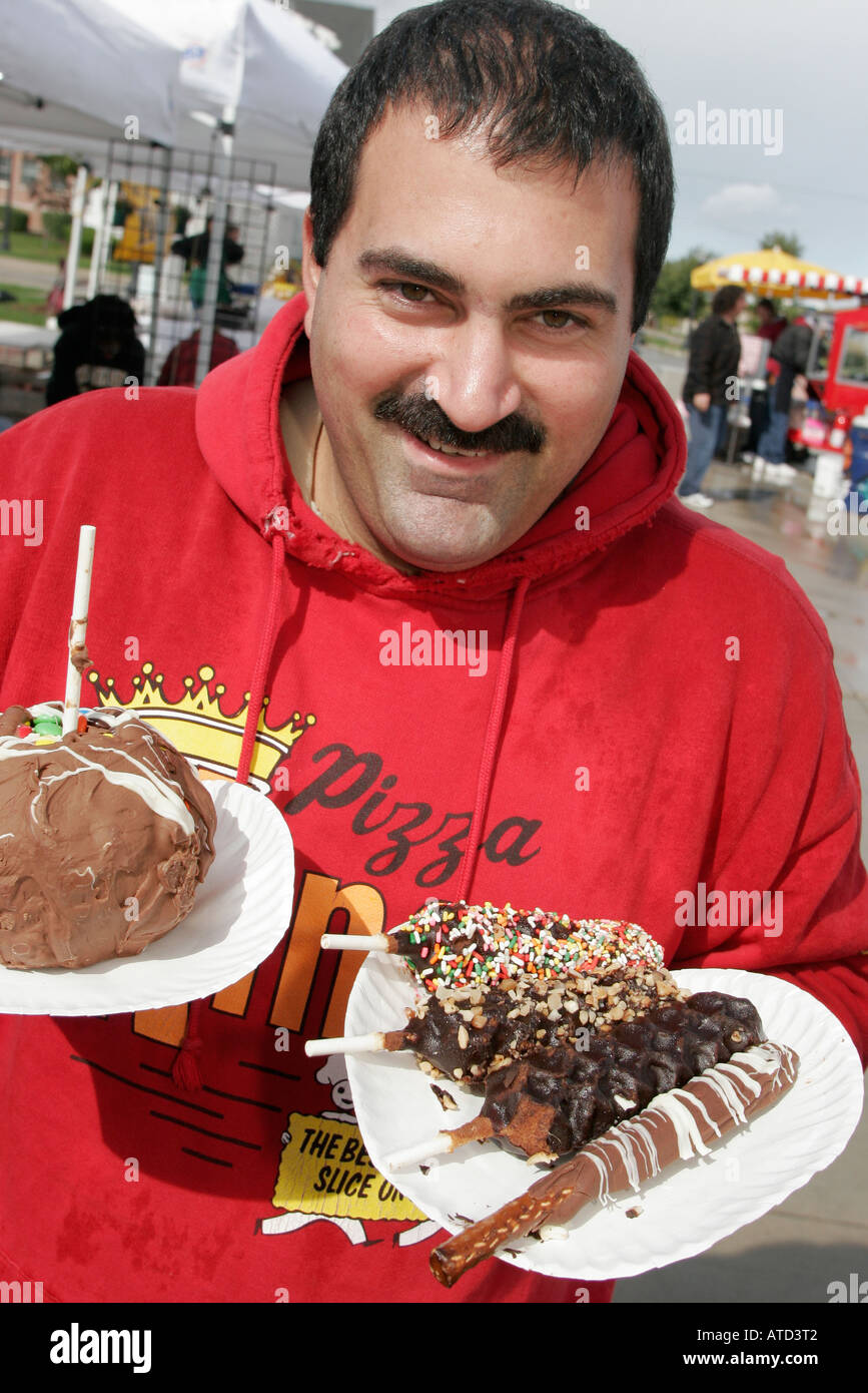 Kenosha Wisconsin,Harbor Marketplace,adult adults man men male,desserts ...