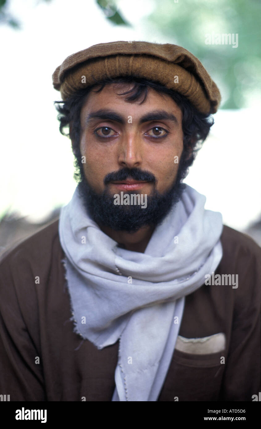 Chitral kalash hi-res stock photography and images - Alamy
