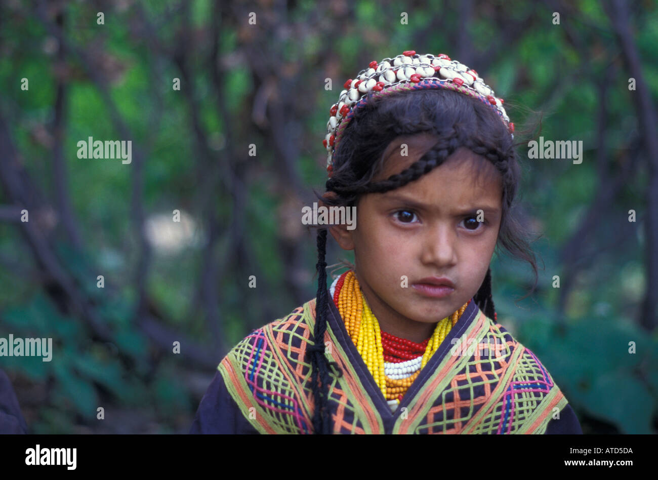 Pakistan girl kalash hi-res stock photography and images - Alamy
