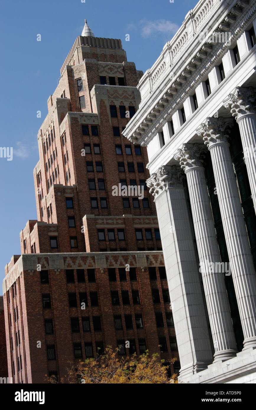 Mutual life building hi-res stock photography and images - Alamy
