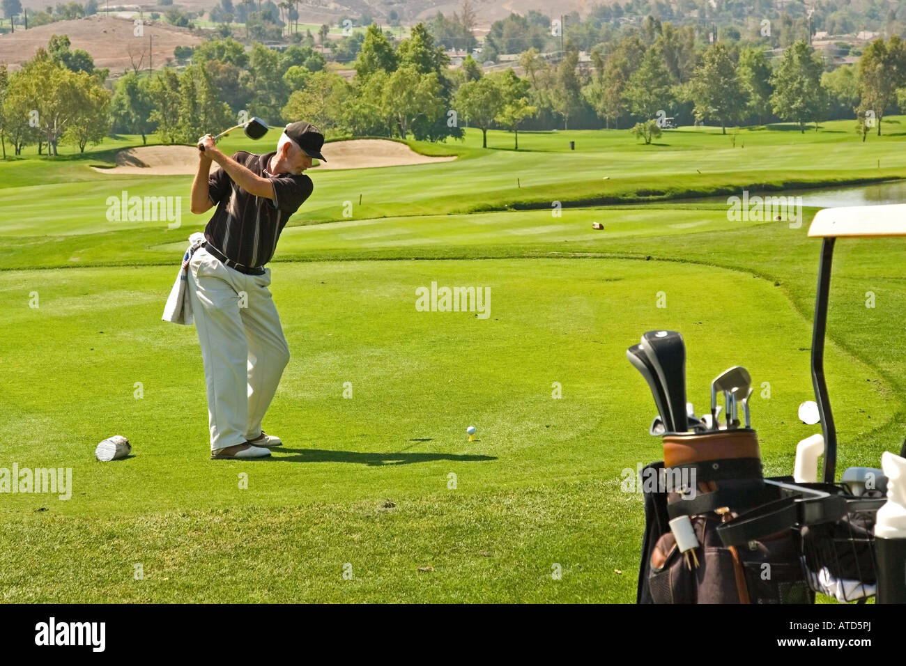 Senior golf mist hi-res stock photography and images - Alamy