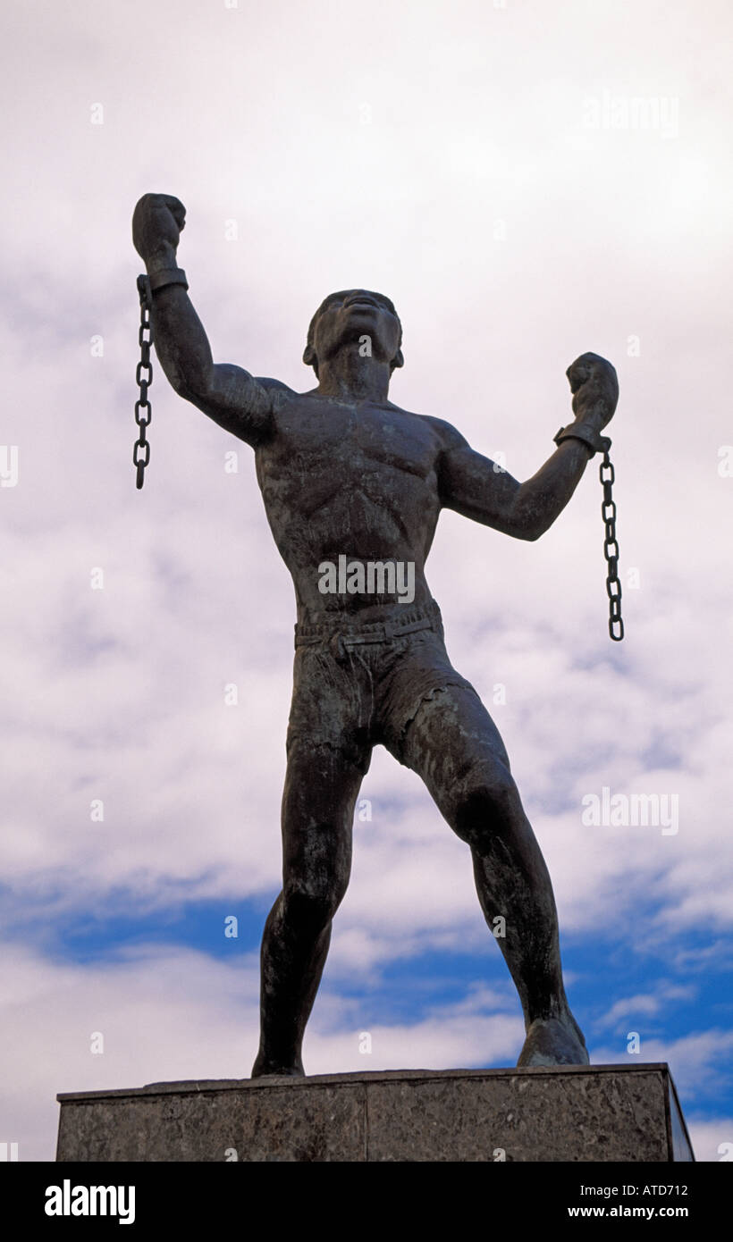 Emancipation statue hi-res stock photography and images - Alamy