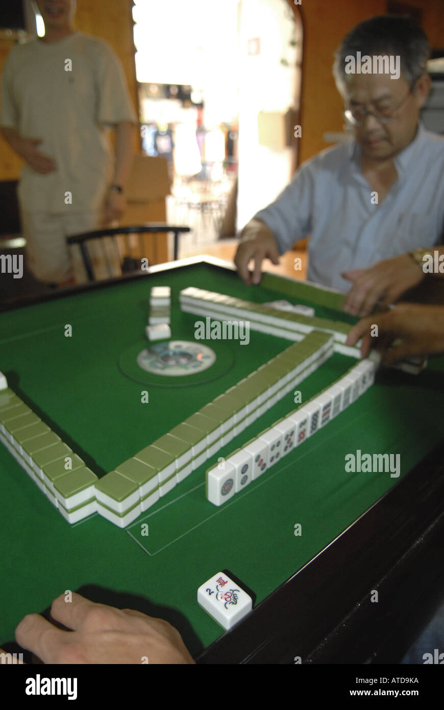 Mahjong social hi-res stock photography and images - Alamy