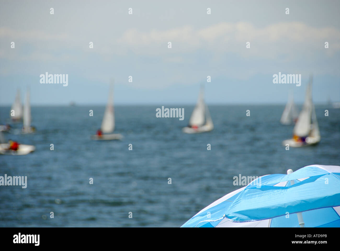 Sailboats on lake sunny weather hi-res stock photography and images - Alamy