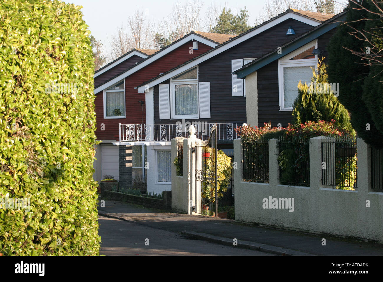 Suburban Housing St Mellons Cardiff Stock Photo - Alamy Suburban Housing St Mellons Cardiff Stock Photo - Alamy