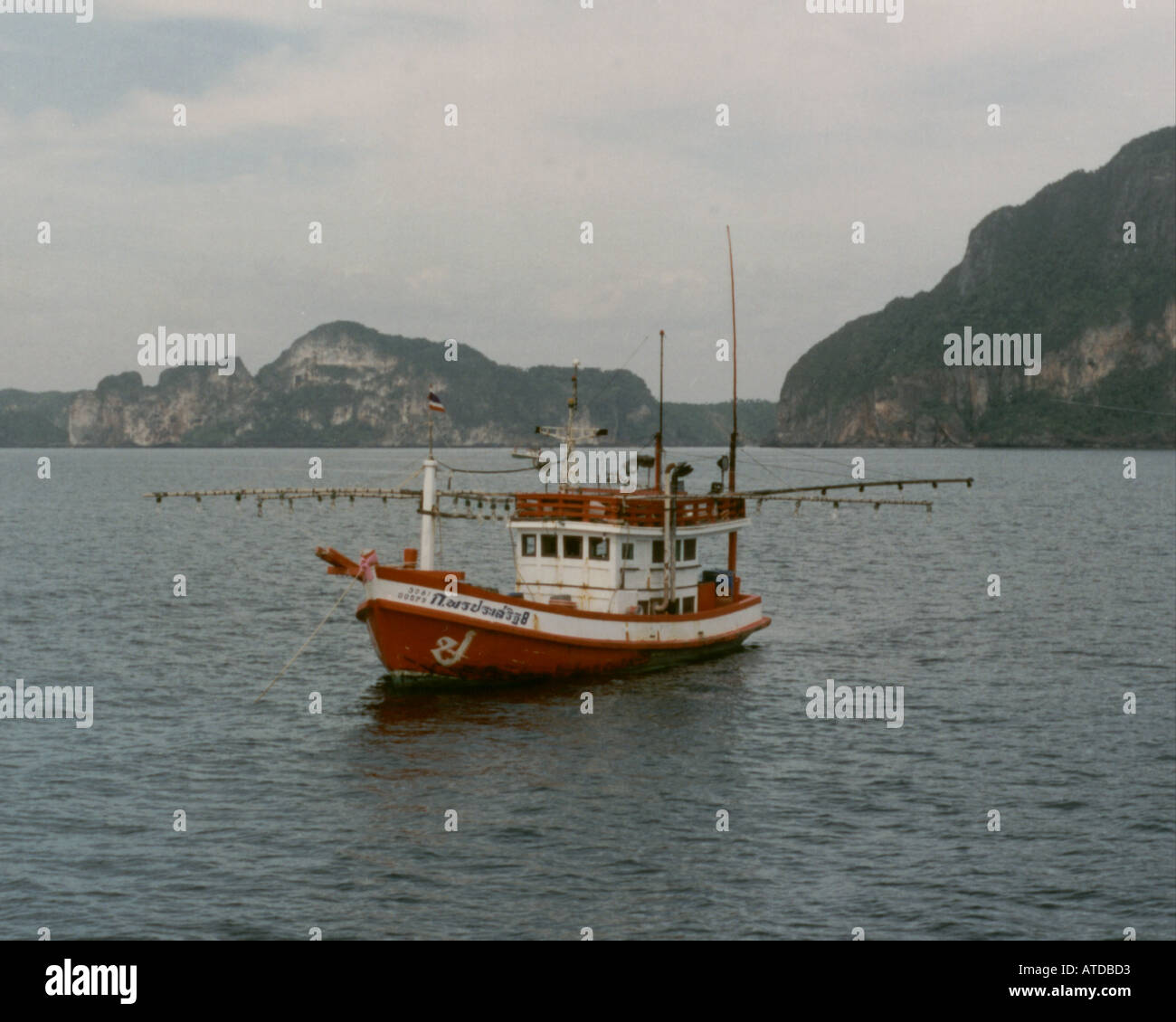Shrimping boat hi-res stock photography and images - Alamy